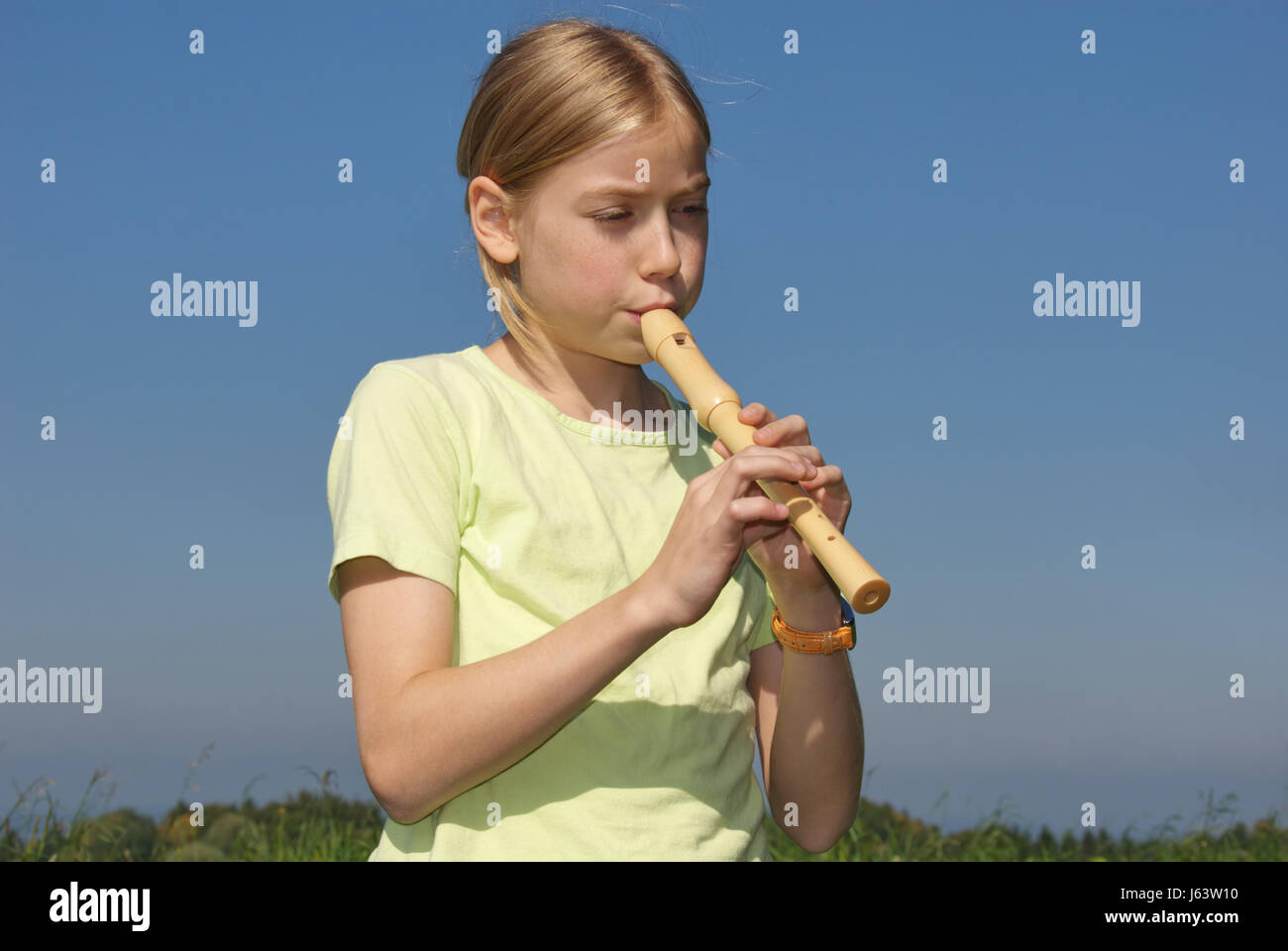 Learn the recorder hi-res stock photography and images - Alamy