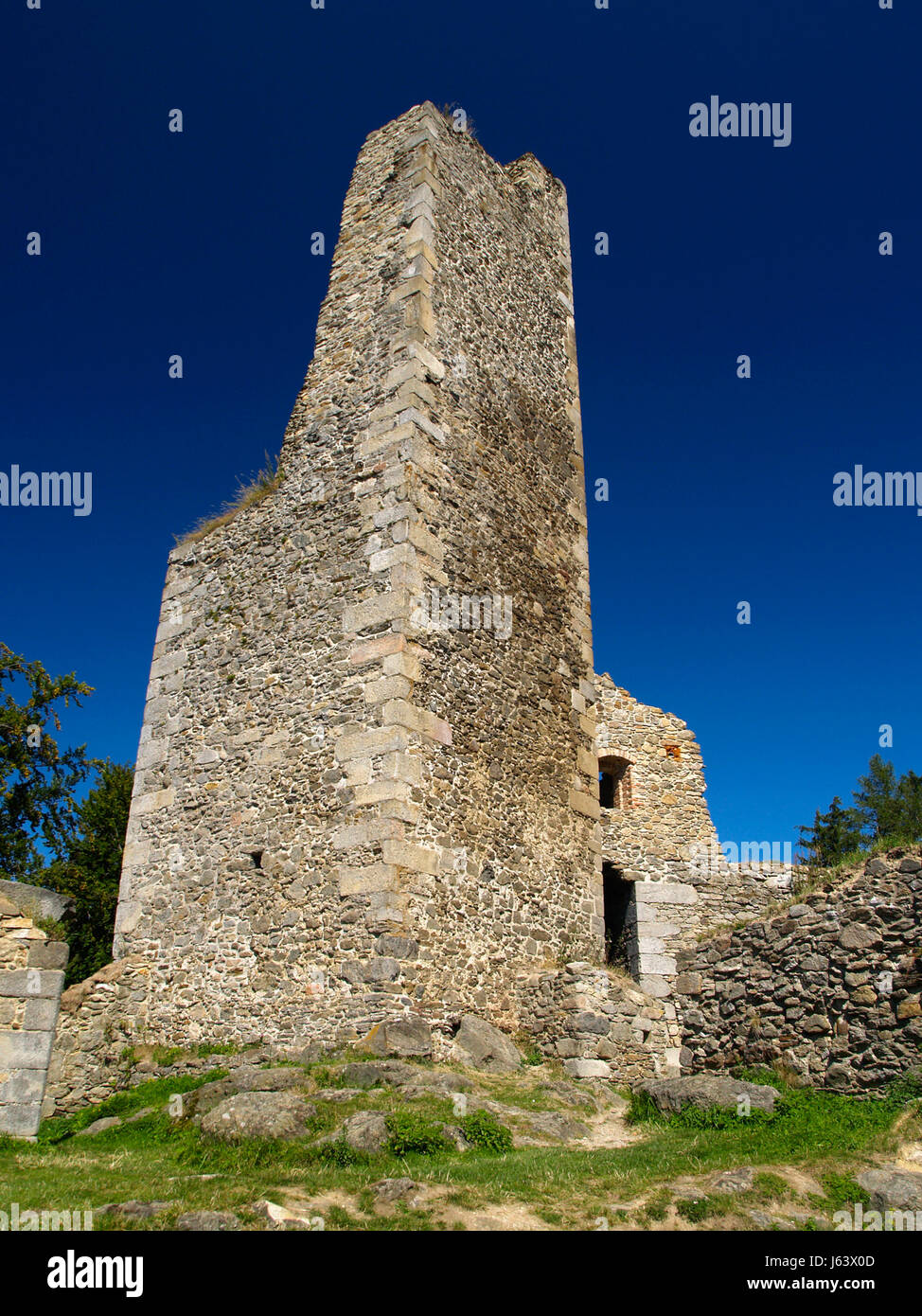 monument ruin style of construction architecture architectural style ...