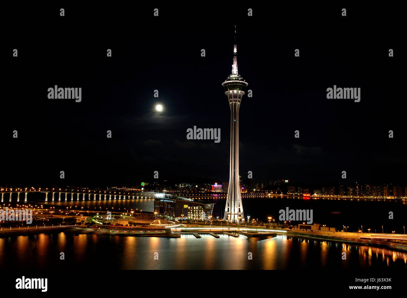 tower bridge beach seaside the beach seashore style of construction ...