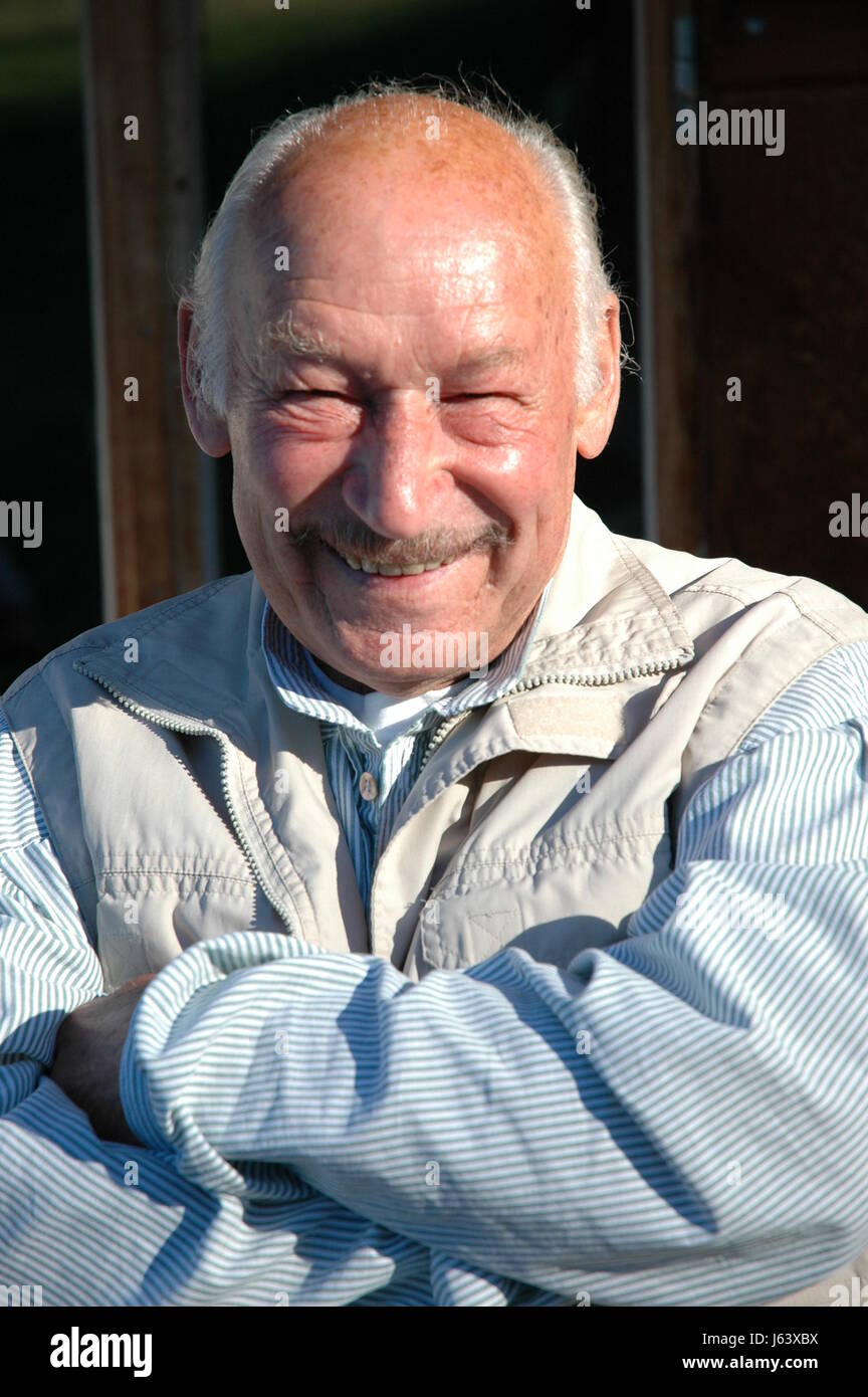 laughing old man Stock Photo - Alamy