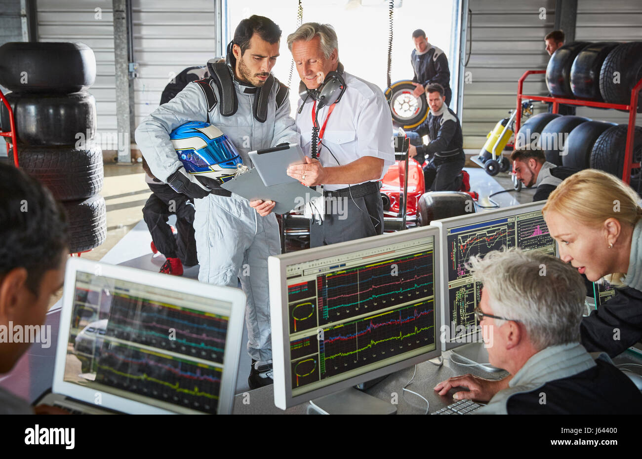 Racing chart hi-res stock photography and images - Alamy