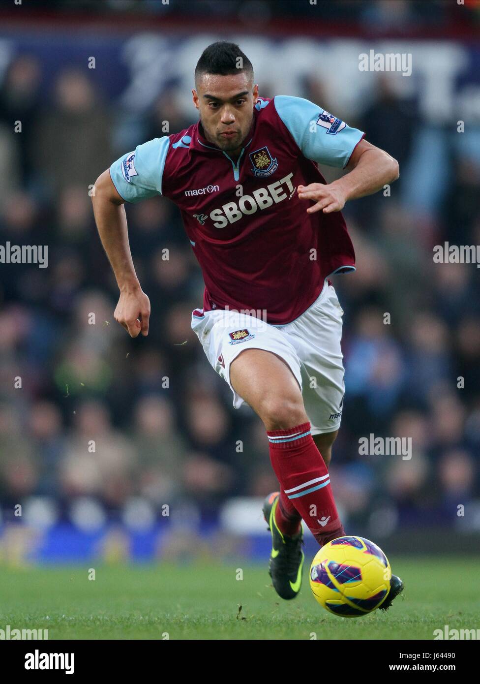 WINSTON REID WEST HAM UNITED FC LONDON ENGLAND UK 01 January 2013 Stock ...