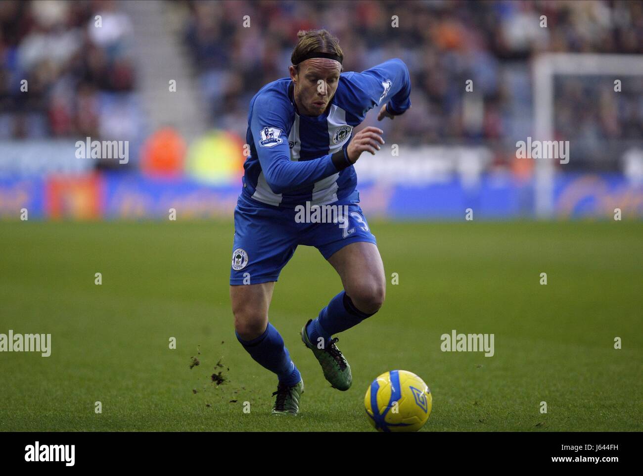 RONNIE STAM WIGAN ATHLETIC V AFC BOURNEMOU JJB STADIUM WIGAN ENGLAND 05 ...