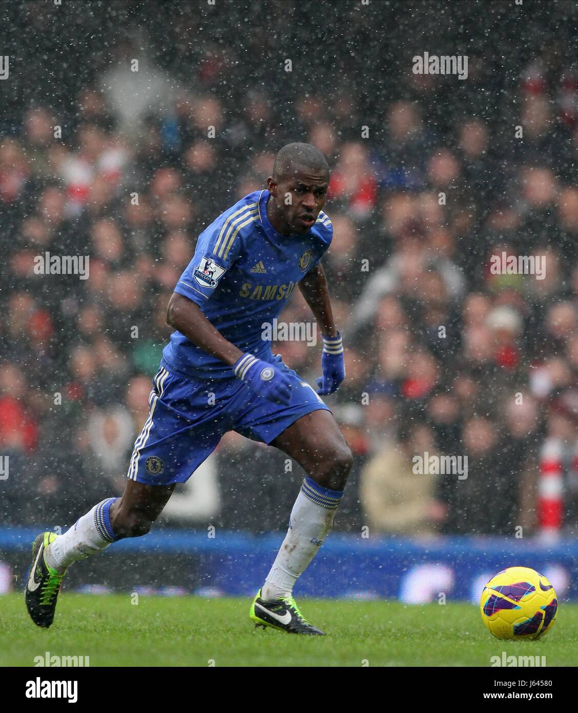 Ramires chelsea fc london england hi-res stock photography and images ...