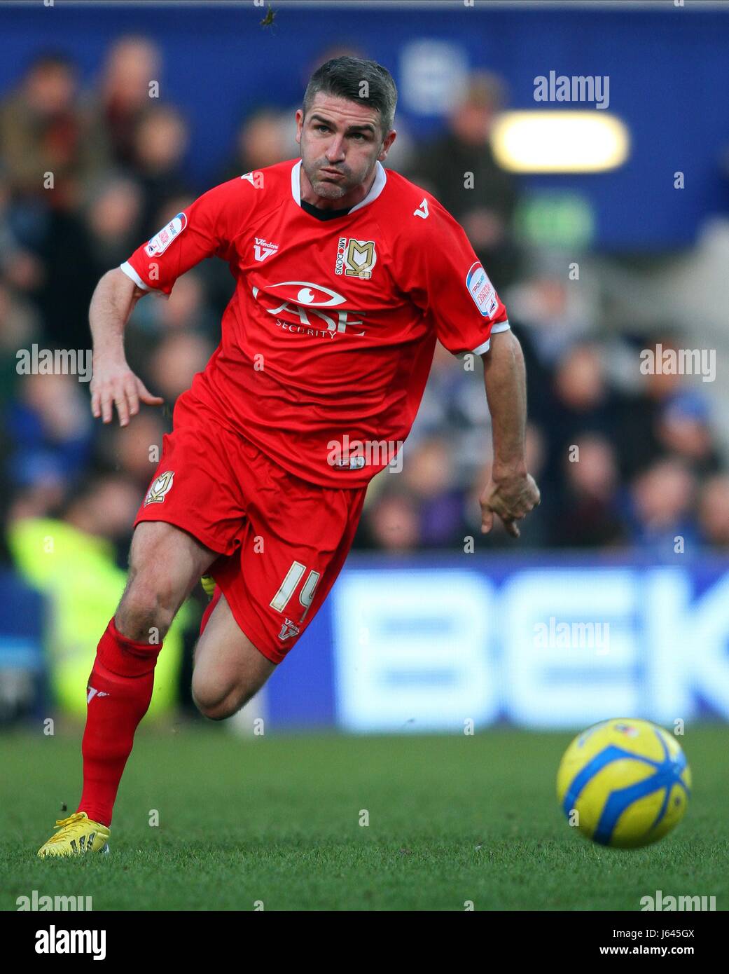 Milton Keynes Dons High Resolution Stock Photography and Images - Alamy