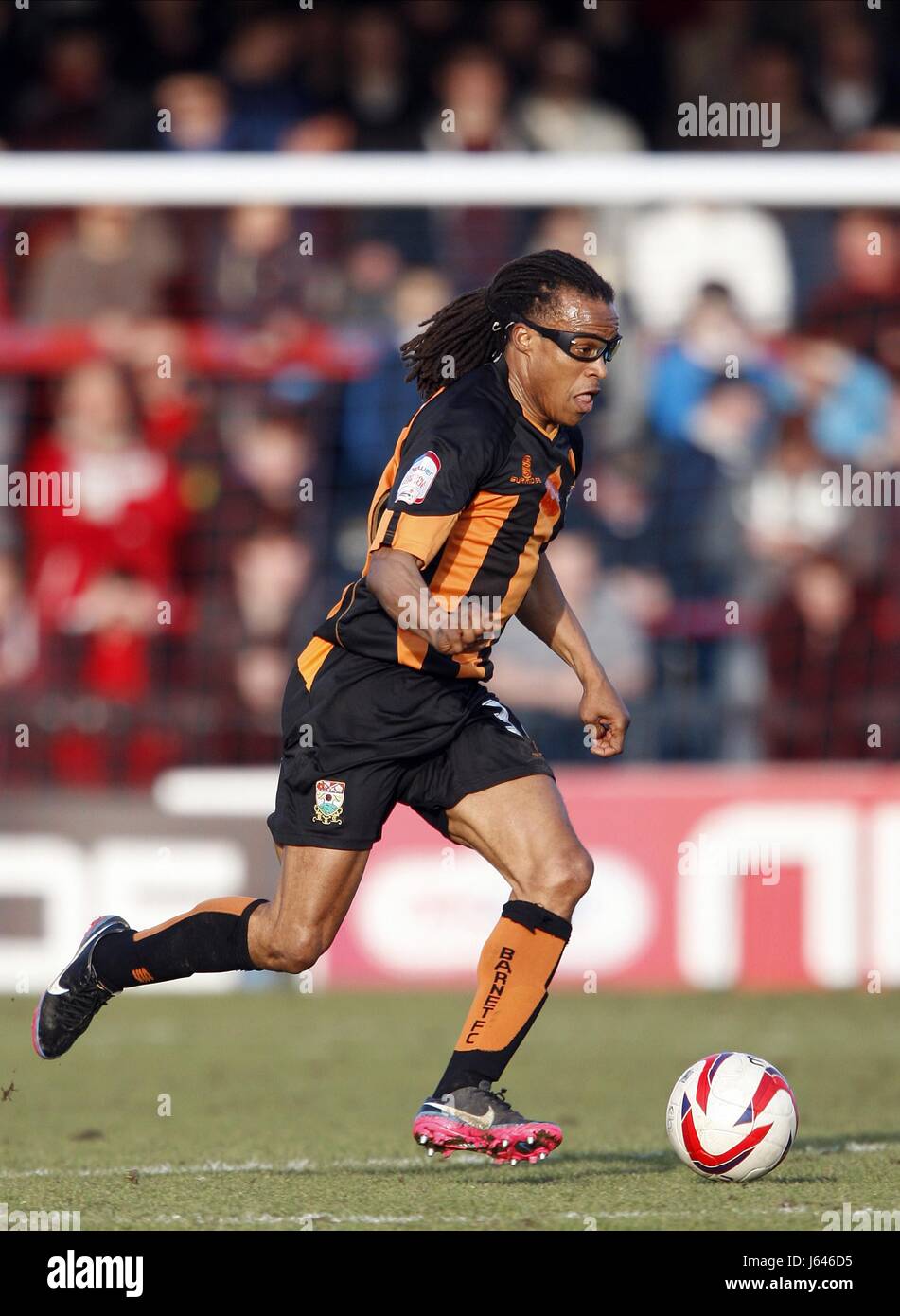 EDGAR DAVIDS BARNET FC PLAYER & HEAD COACH BOOTHAM CRESCENT YORK ...