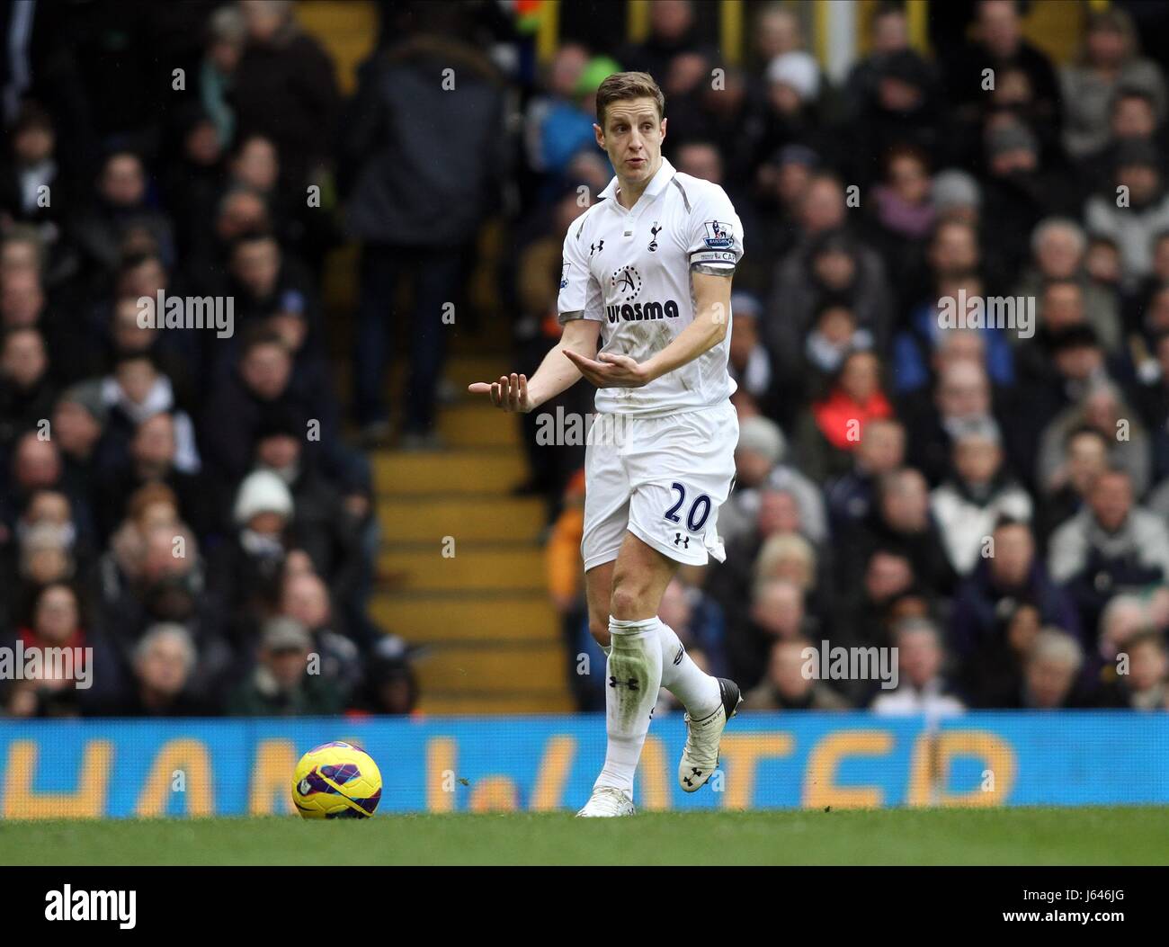 MICHAEL DAWSON TOTTENHAM HOTSPUR FC LONDON ENGLAND UK 09 February 2013 ...