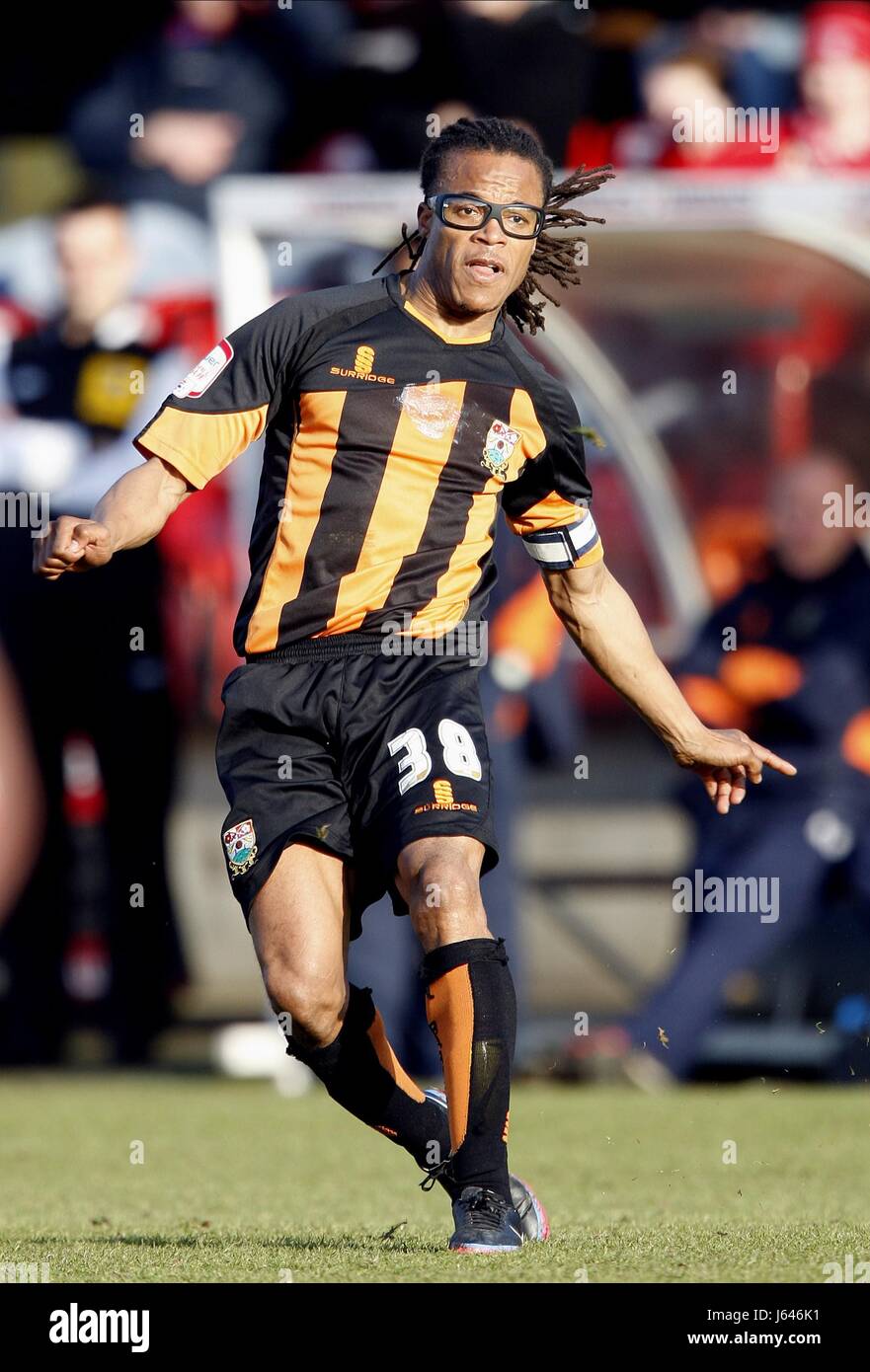 EDGAR DAVIDS BARNET FC PLAYER & HEAD COACH BOOTHAM CRESCENT YORK ...