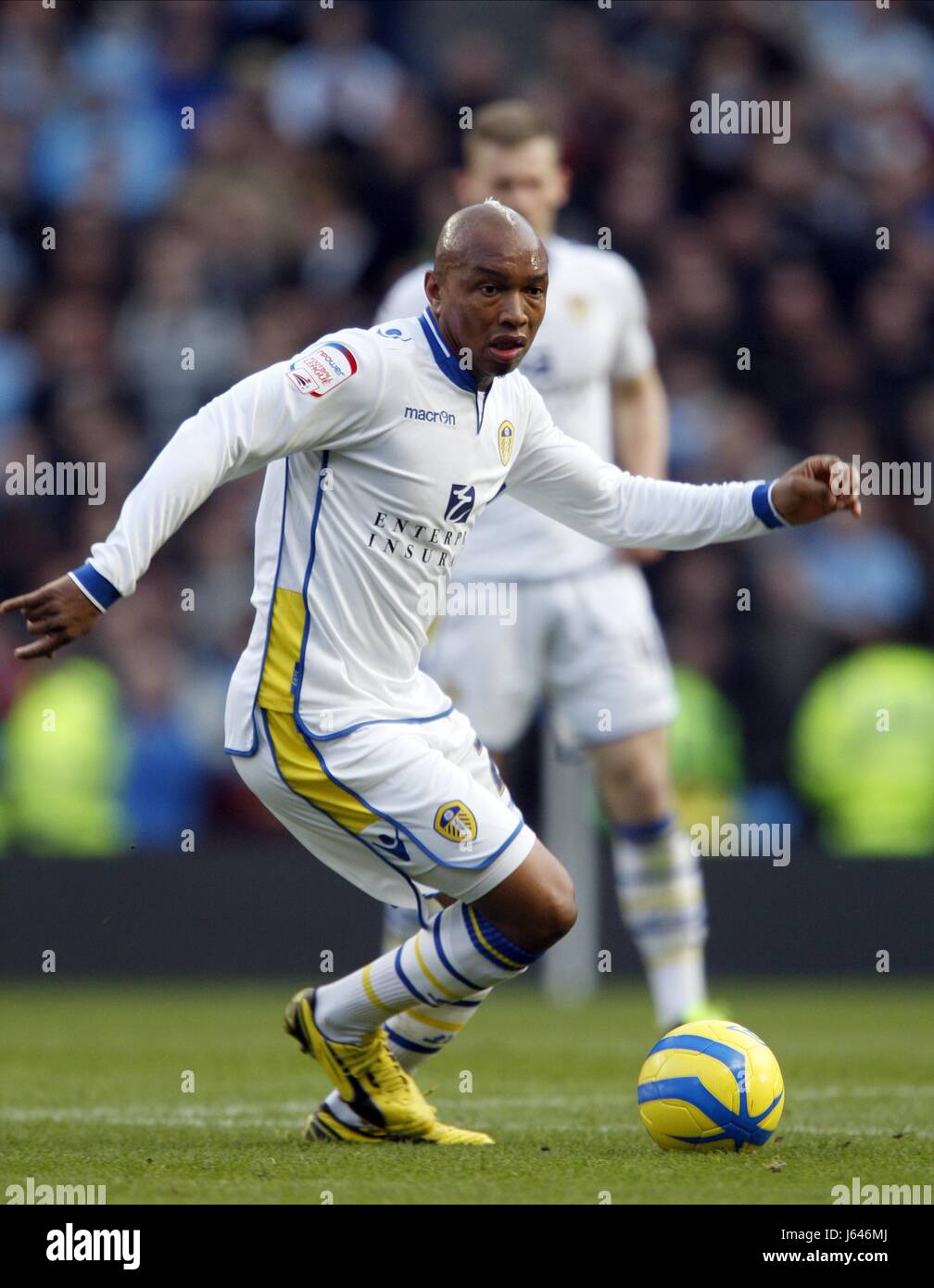 EL-HADJI DIOUF LEEDS UNITED FC ETIHAD STADIUM MANCHESTER ENGLAND 17 ...