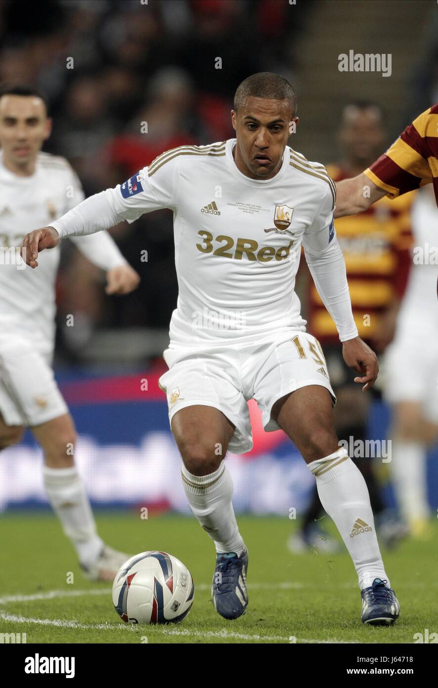 WAYNE ROUTLEDGE SWANSEA CITY FC WEMBLEY STADIUM LONDON ENGLAND 24 ...