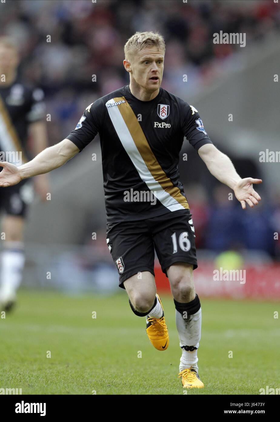 DAMIEN DUFF FULHAM FC STADIUM OF LIGHT SUNDERLAND ENGLAND 02 March 2013 ...
