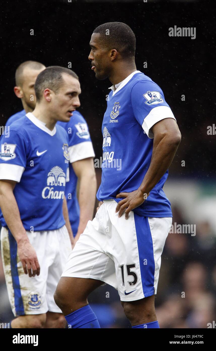 LEON OSMAN & SYLVAIN DISTIN EVERTON V WIGAN ATHLETIC GOODISON PARK ...
