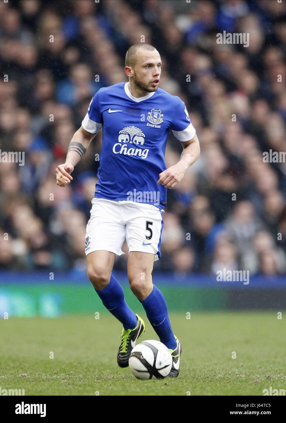 JOHN HEITINGA EVERTON FC GOODISON PARK LIVERPOOL ENGLAND 09 March 2013 ...