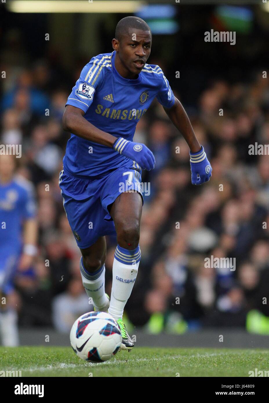 Ramires chelsea fc london england hi-res stock photography and images ...