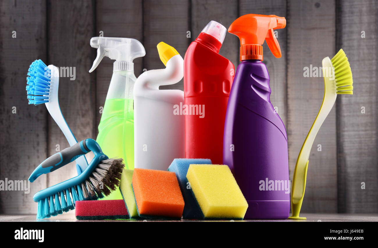 Variety of detergent bottles and chemical cleaning supplies Stock Photo ...