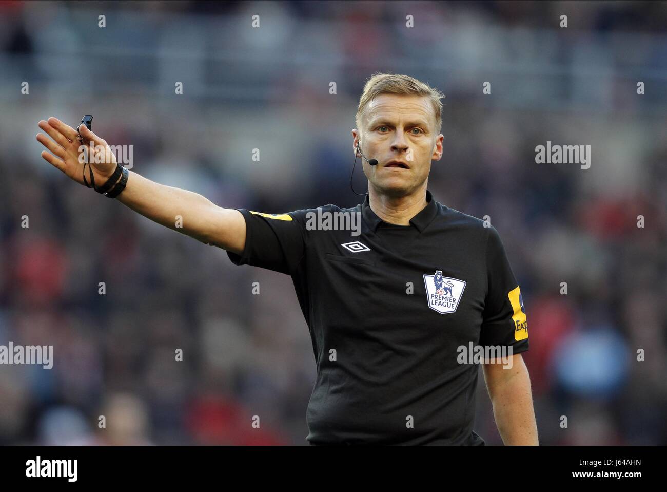 MIKE JONES PREMIERSHIP REFEREE PREMIERSHIP REFEREE STADIUM OF LIGHT ...