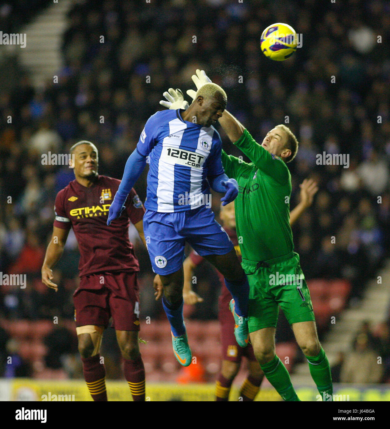 AROUNA KONE BEATS JOE HART WIGAN ATHLETIC V MANCHESTER CI DW STADIUM ...