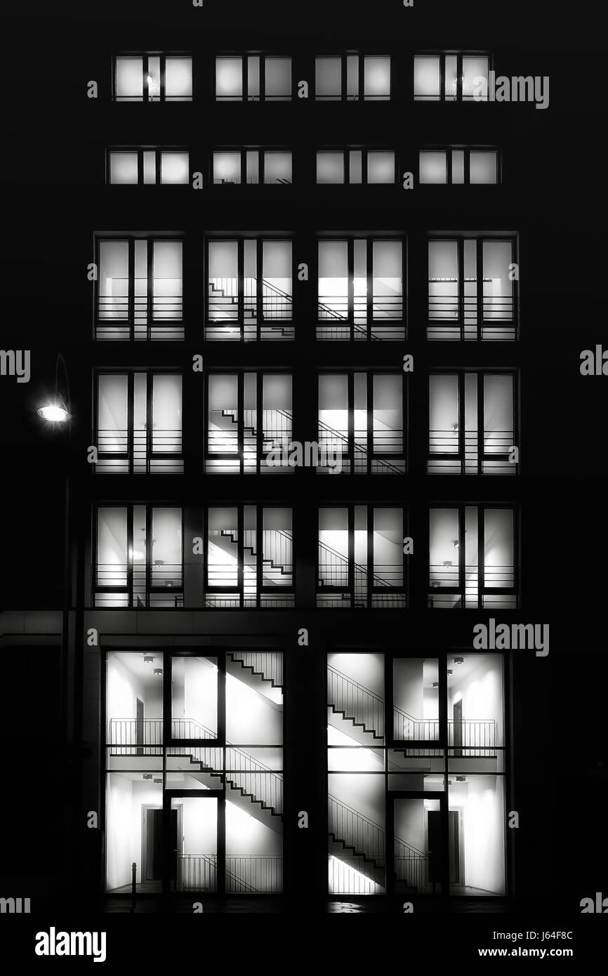 Lighted windows hi-res stock photography and images - Alamy