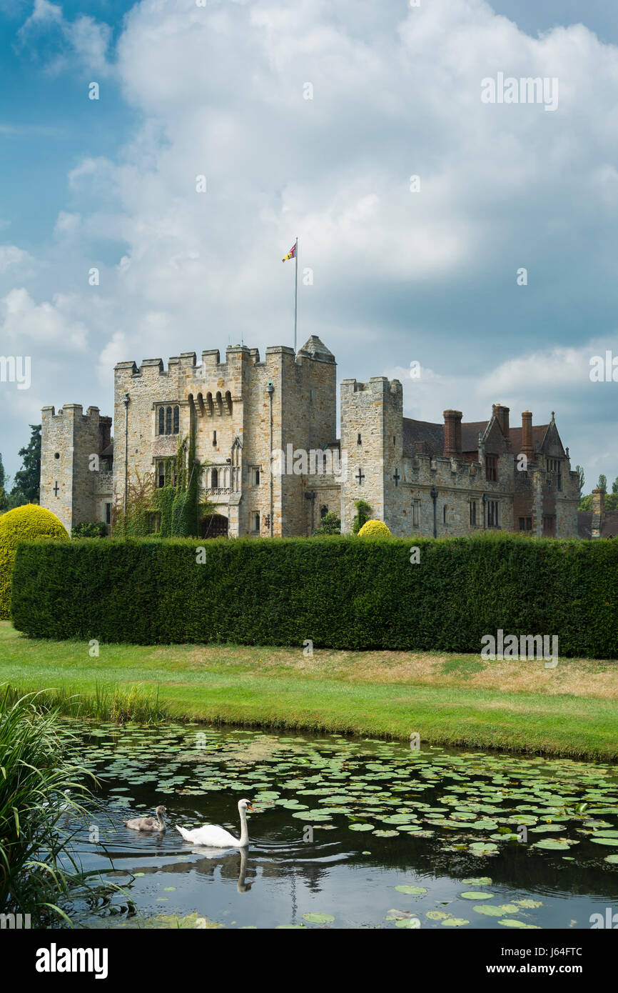 Hever tower hi-res stock photography and images - Alamy