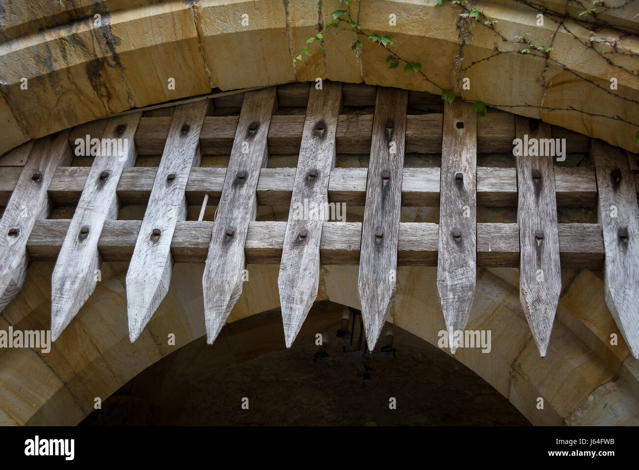 Portcullis gate hi-res stock photography and images - Alamy