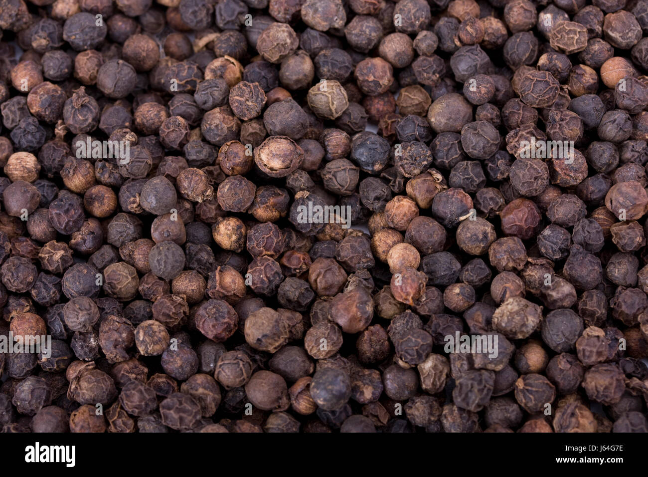 pepper spice brown brownish brunette grain peppercorn food aliment ...
