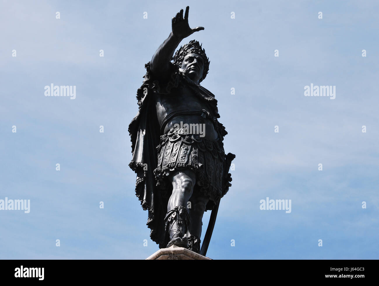 Augustus Statue Wallpaper