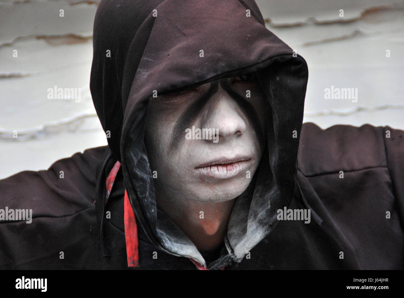 horror blood carnival costume revetment makeup man cologne coloured ...