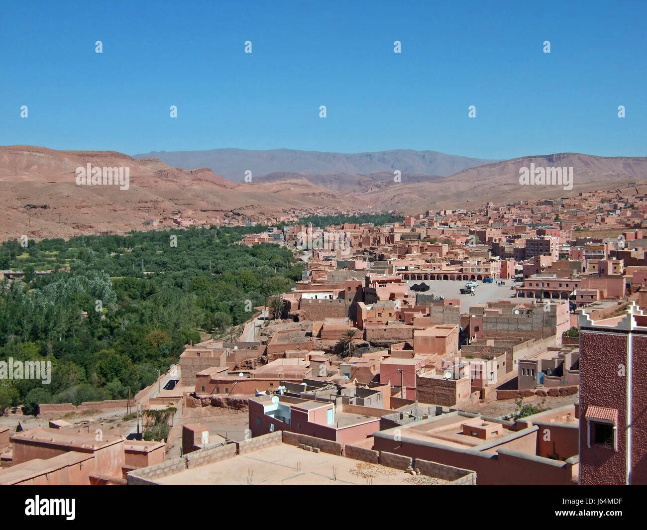 city town desert wasteland africa oasis valley morocco city town desert ...