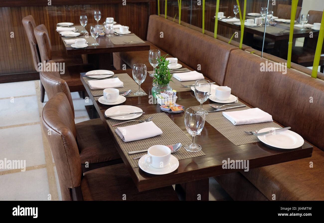 Delhi india restaurant hi-res stock photography and images - Alamy