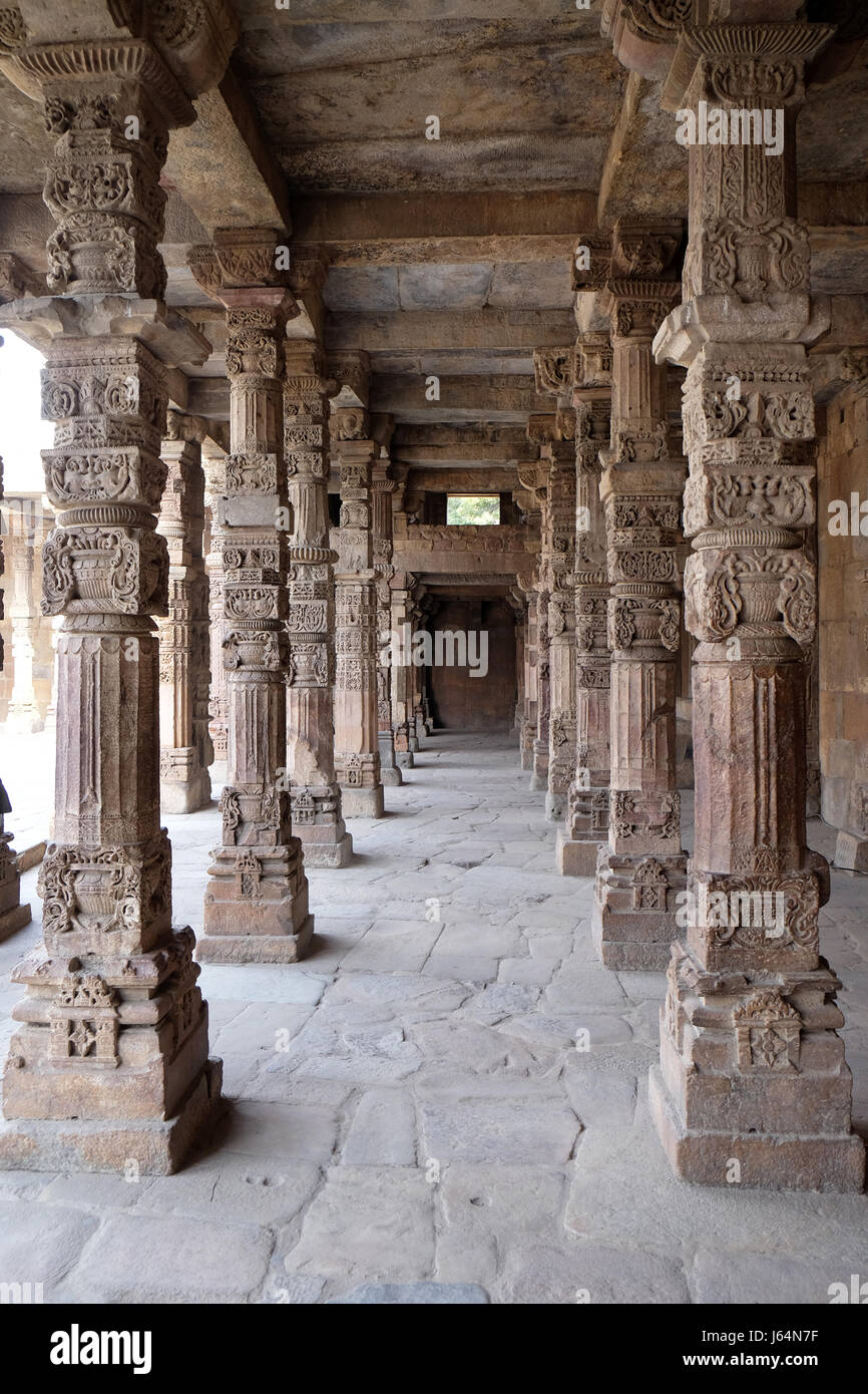 Historical stone column hi-res stock photography and images - Alamy