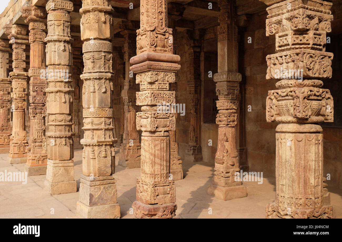 Islam column hi-res stock photography and images - Alamy