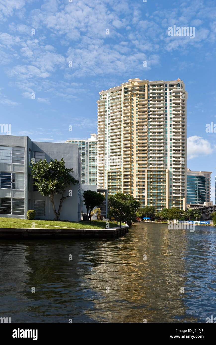 house multistory building multistorey building multi-story building ...