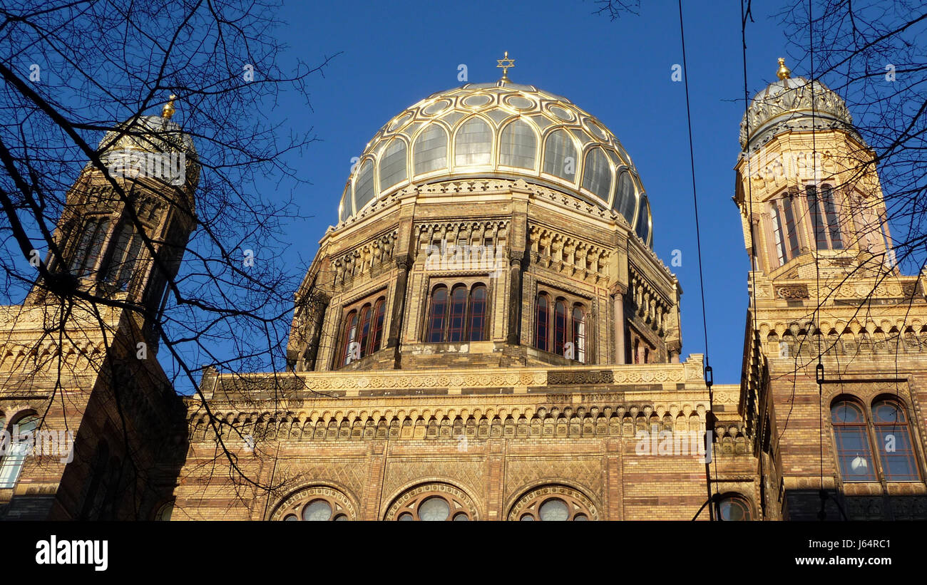 dome berlin jewish synagogue gold tower dome berlin church prayer ...