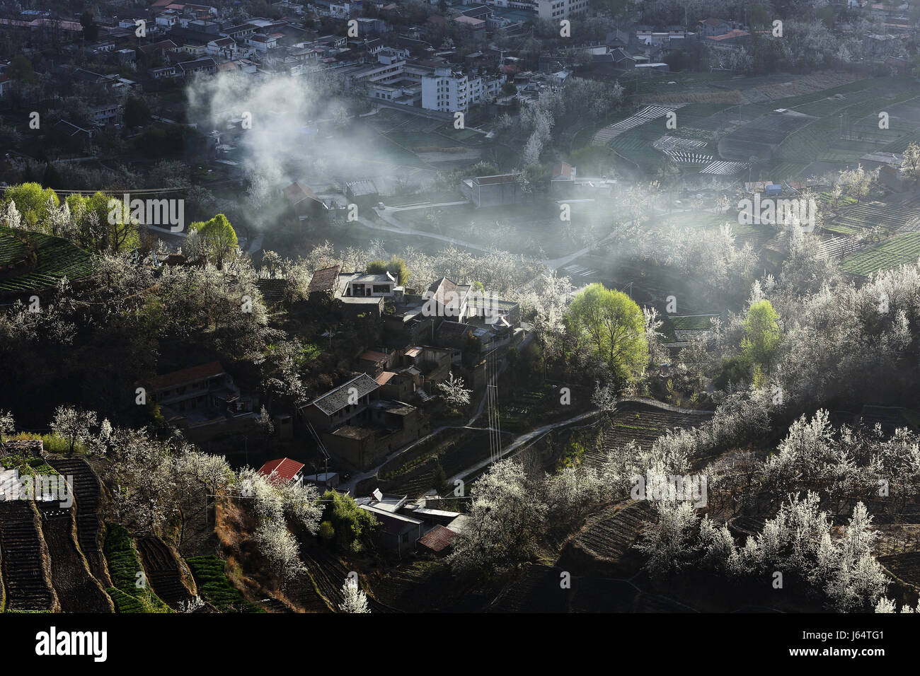 Houses in Jinchuan County,Sichuan Province,China Stock Photo - Alamy