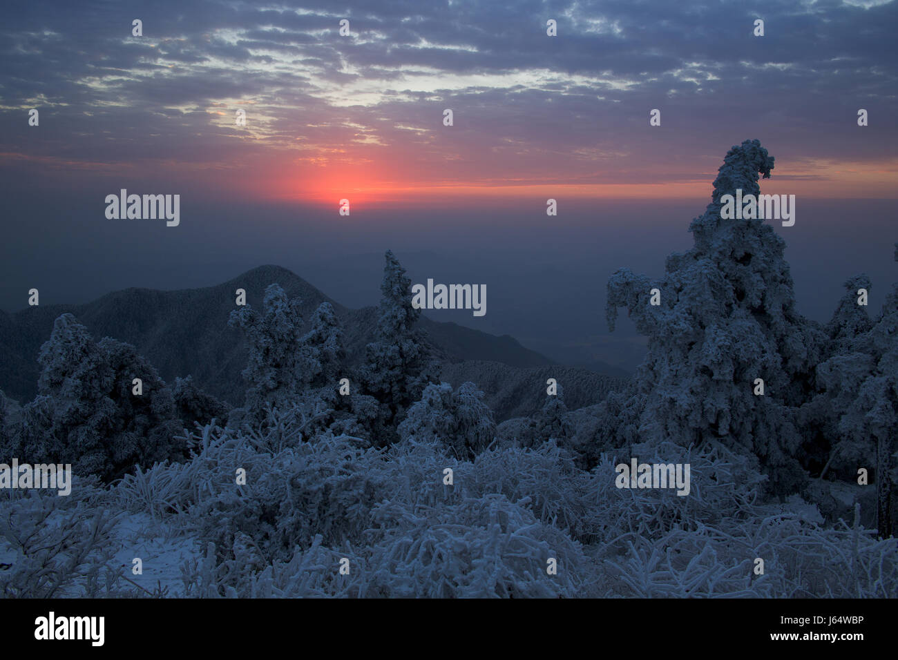 Heng Mountain snow in Hengyang,Hunan province,China Stock Photo - Alamy