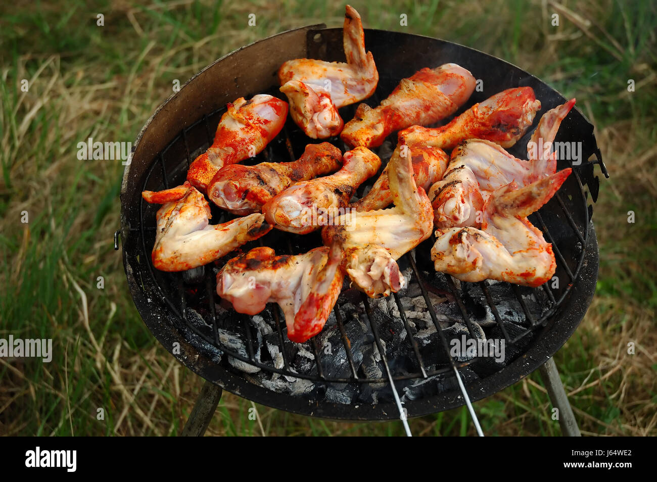 grill barbecue barbeque chicken grilled bbq bar-b-q legs food aliment ...