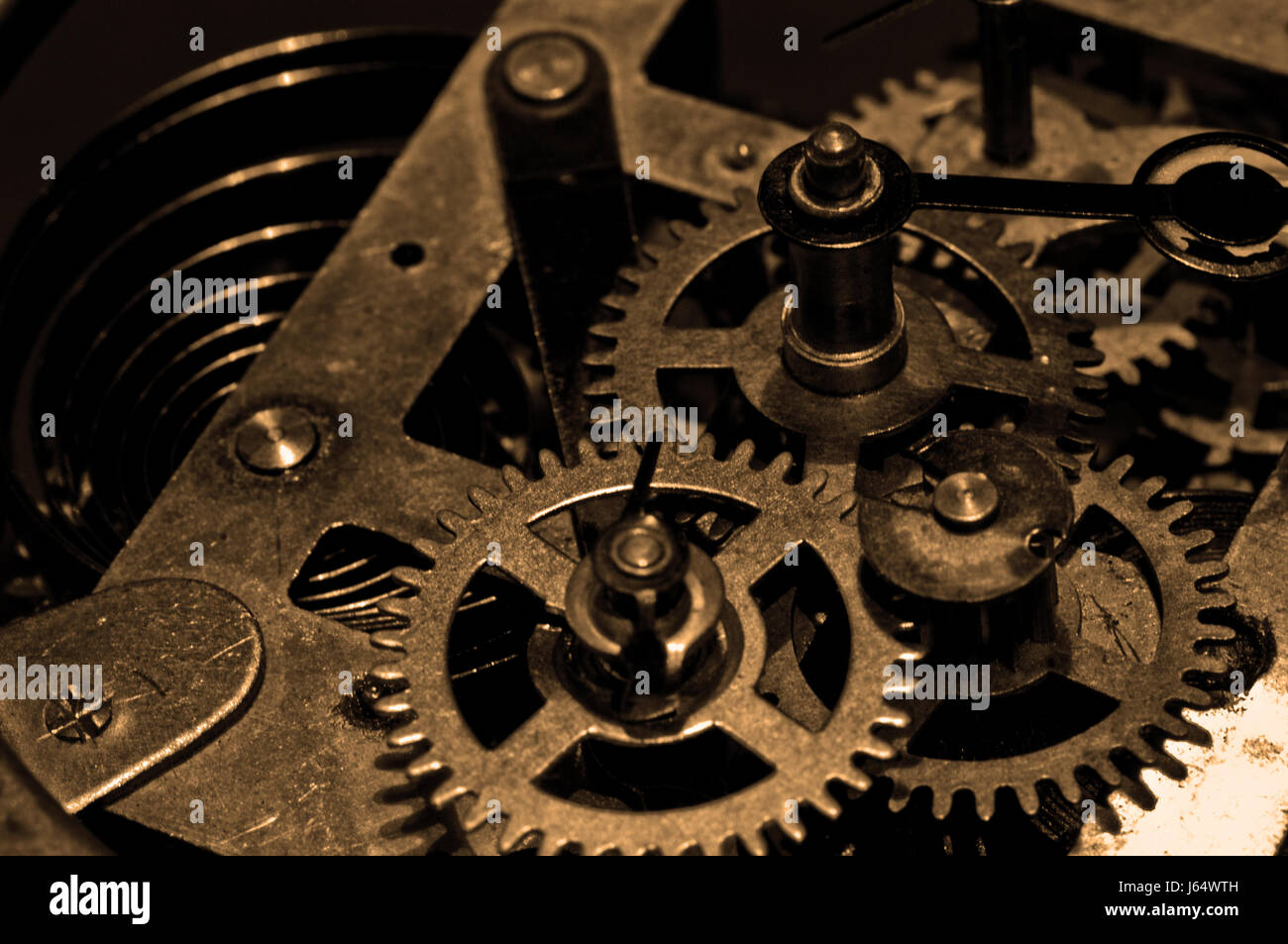 nostalgia clock time clockwork mechanics nostalgia clock time clockwork ...