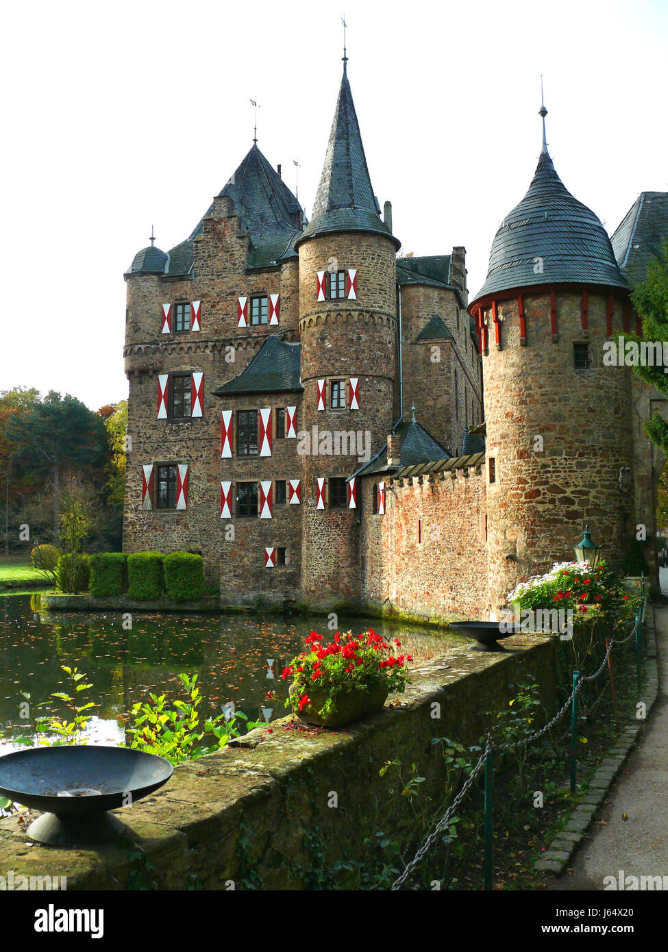 tower mirroring ledge oriel ditch chateau castle tower window porthole ...