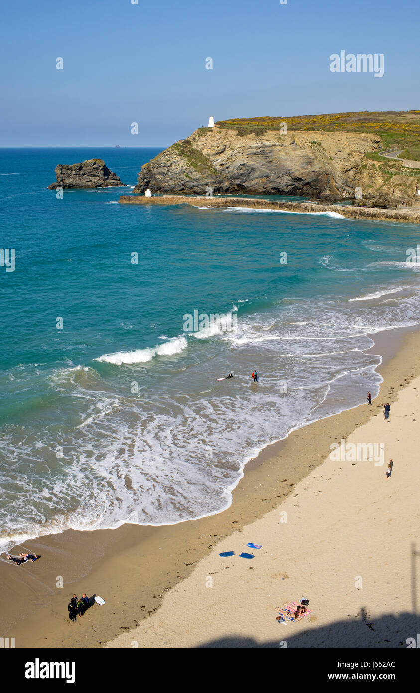 Spring cornwall hi-res stock photography and images - Alamy