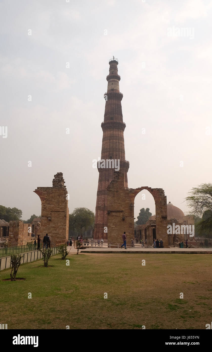 India tallest tower hi-res stock photography and images - Alamy