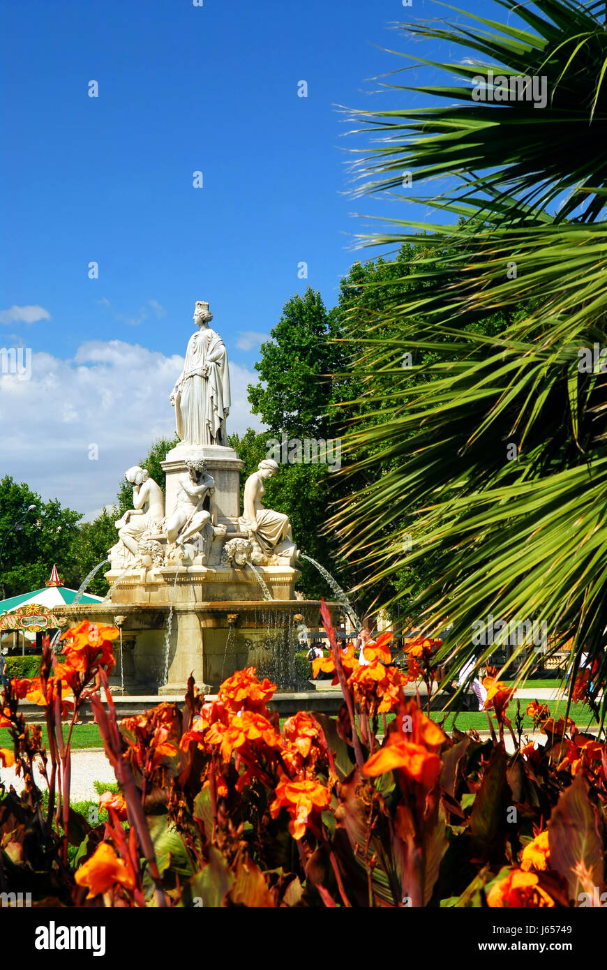 statue palms fountain square flower bed flowerbed travel architectural ...