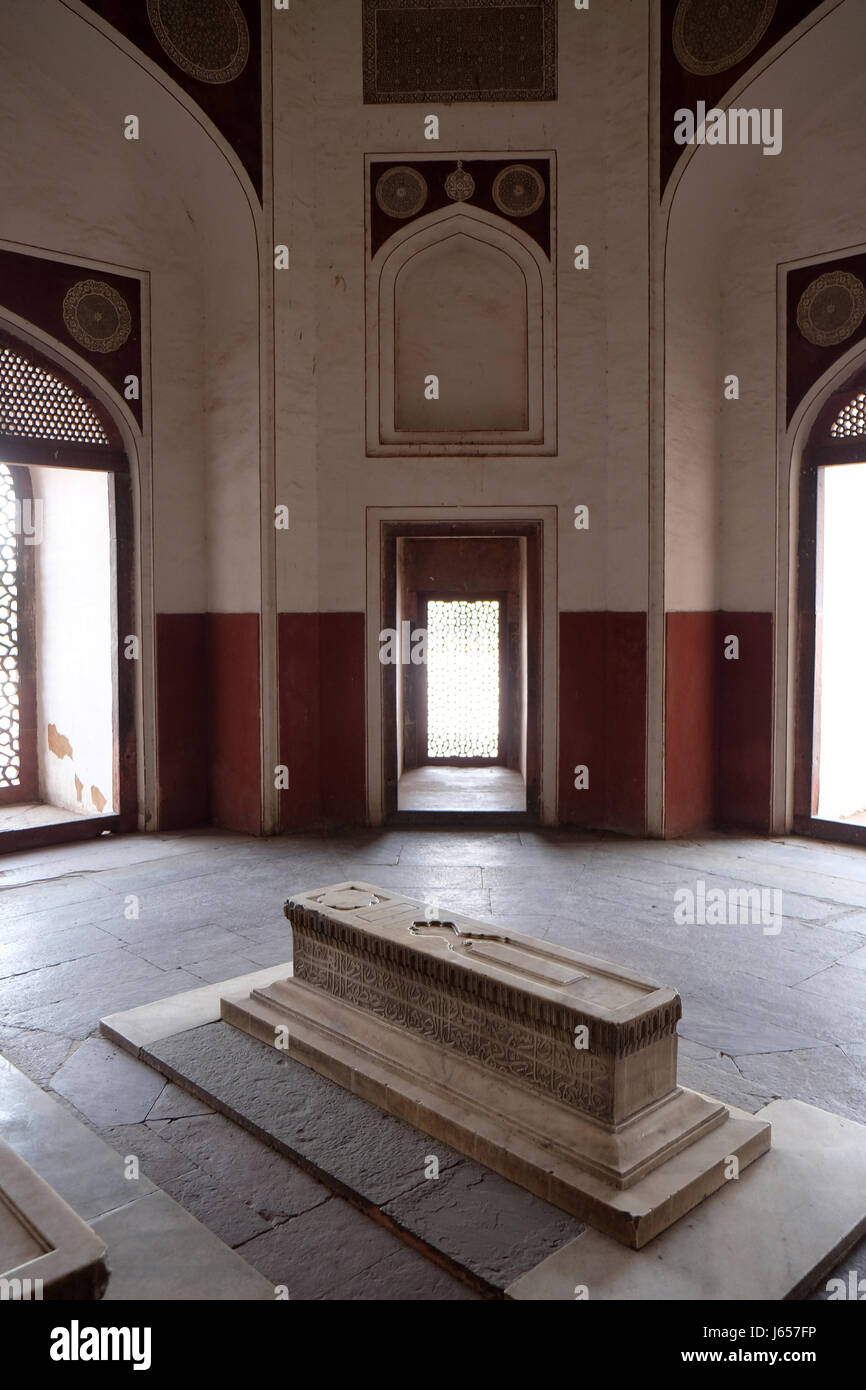 Stairs tomb humayun delhi hi-res stock photography and images - Alamy