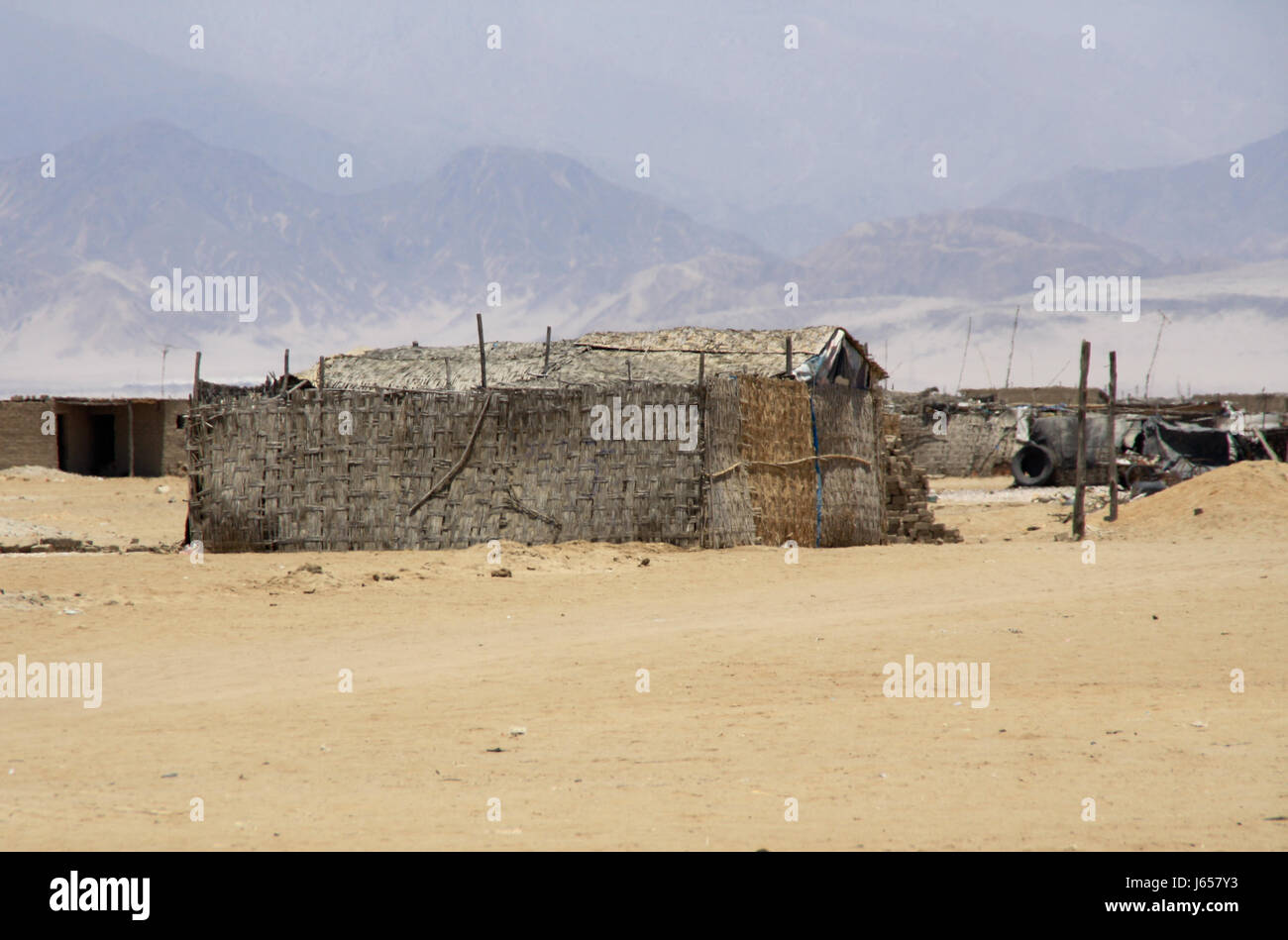 house building desert wasteland slum south america poor miserable ...