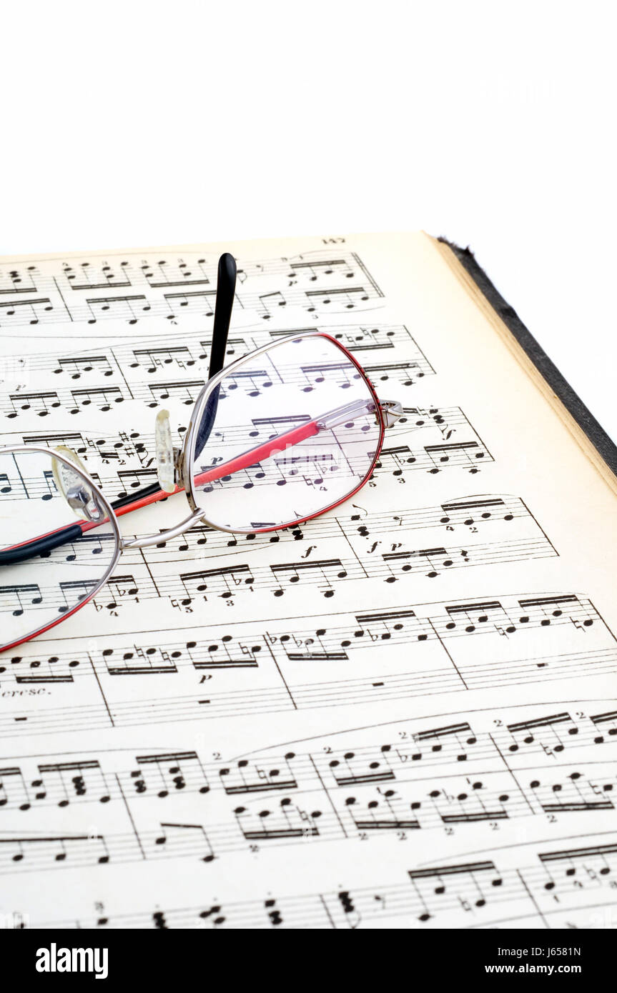 Classical musik hi-res stock photography and images - Alamy