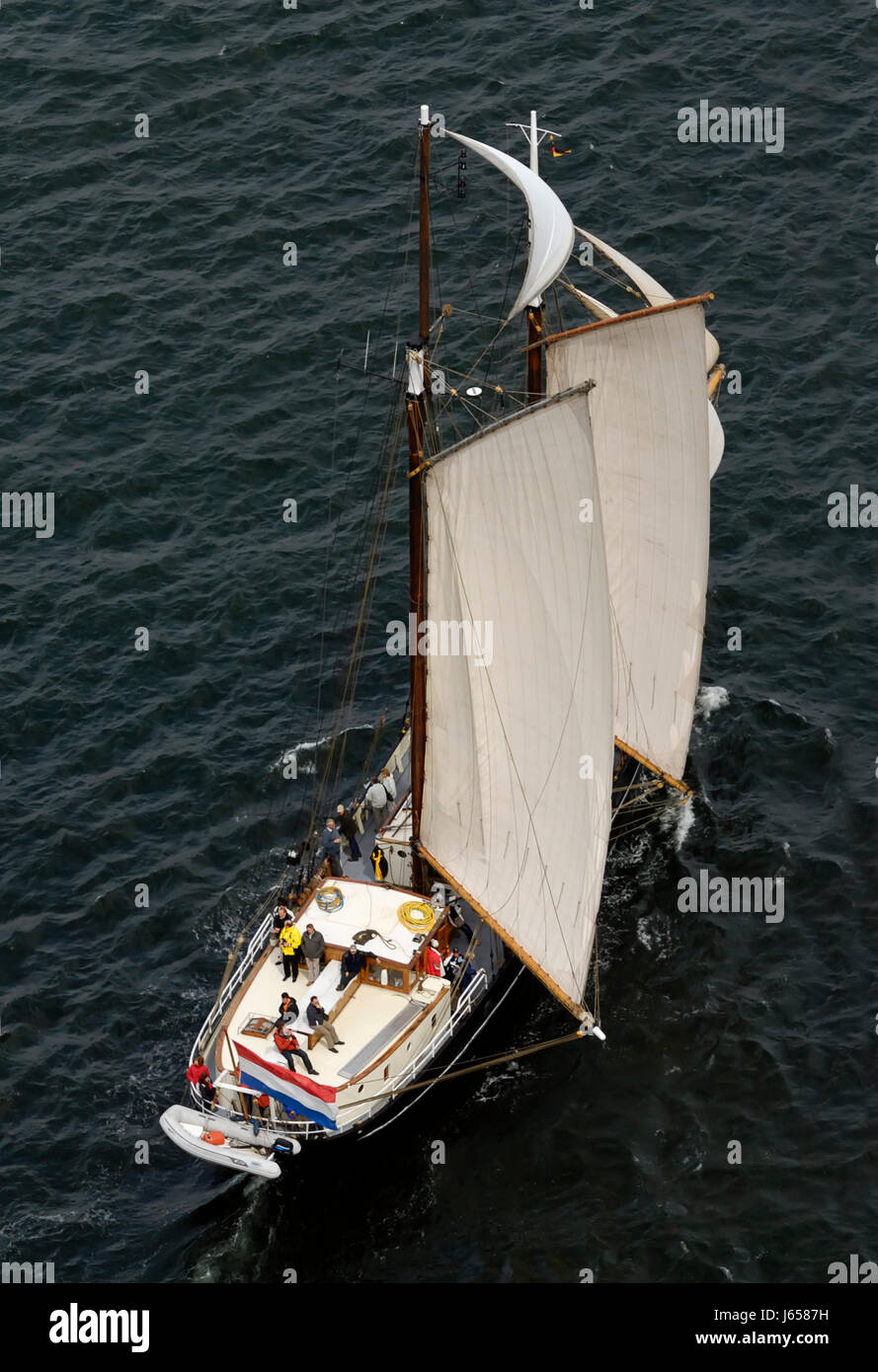 Sailing carts hi-res stock photography and images - Alamy