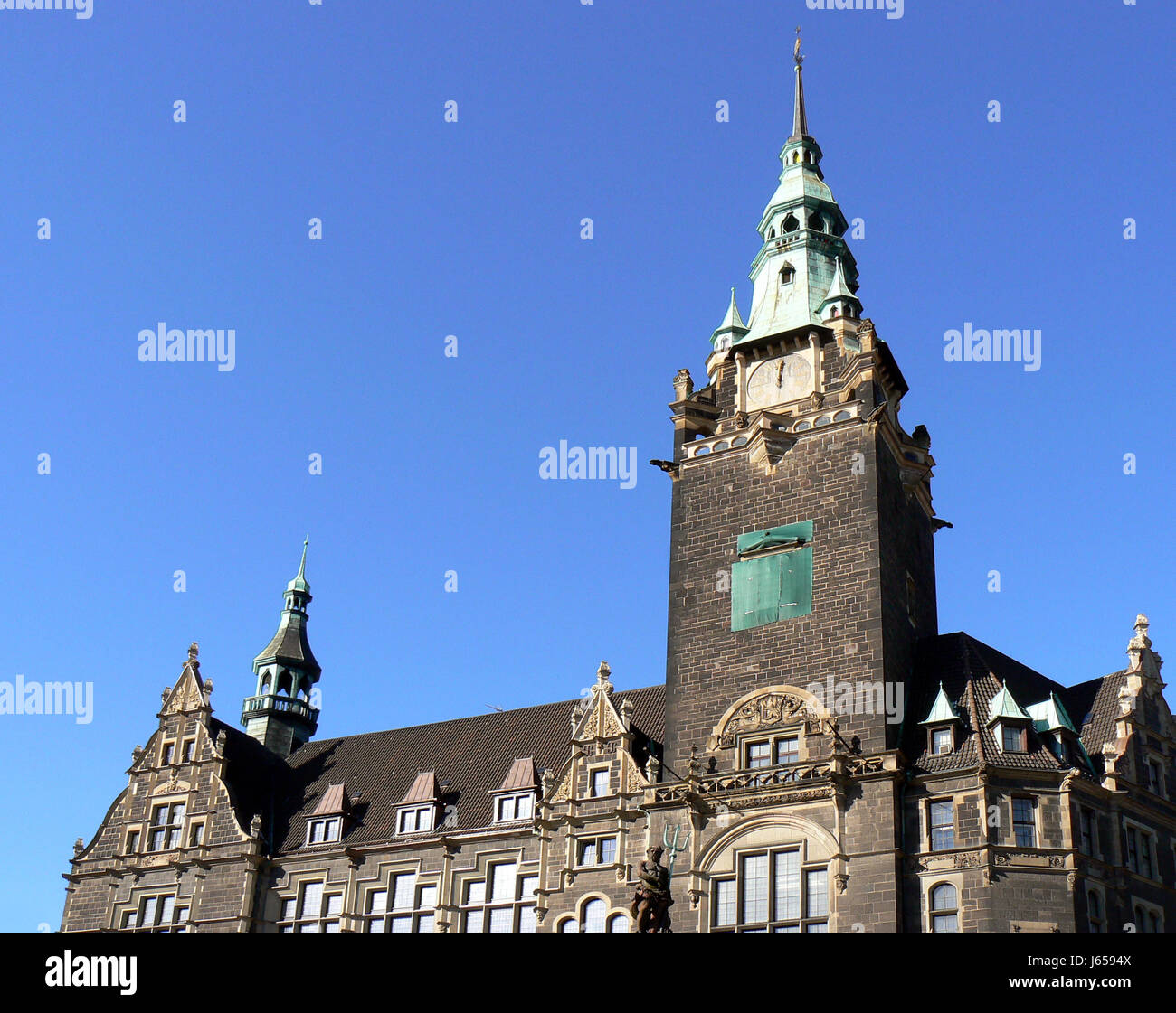town hall style of construction architecture architectural style city ...