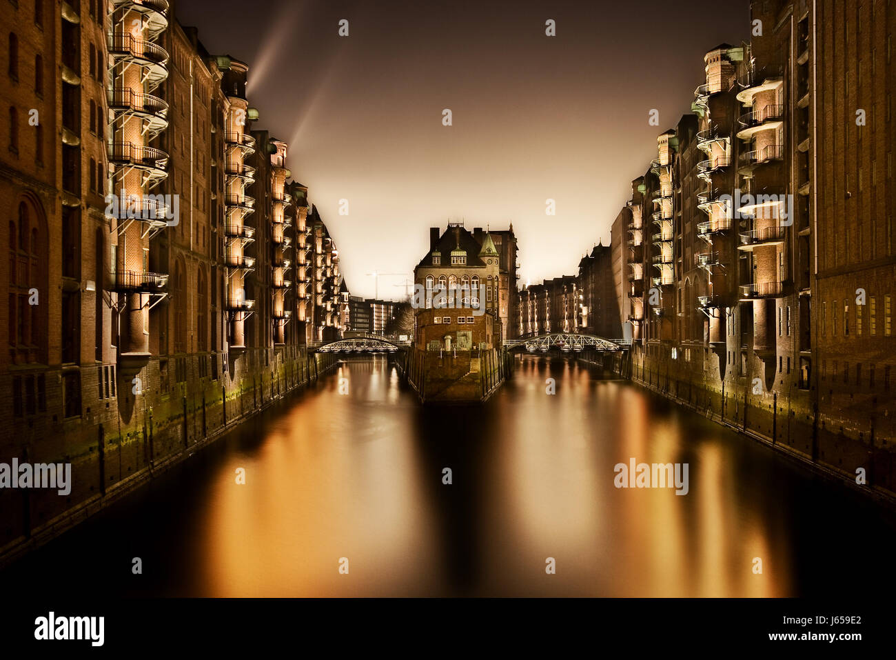bridge night photograph hamburg elbe memory city river water house ...