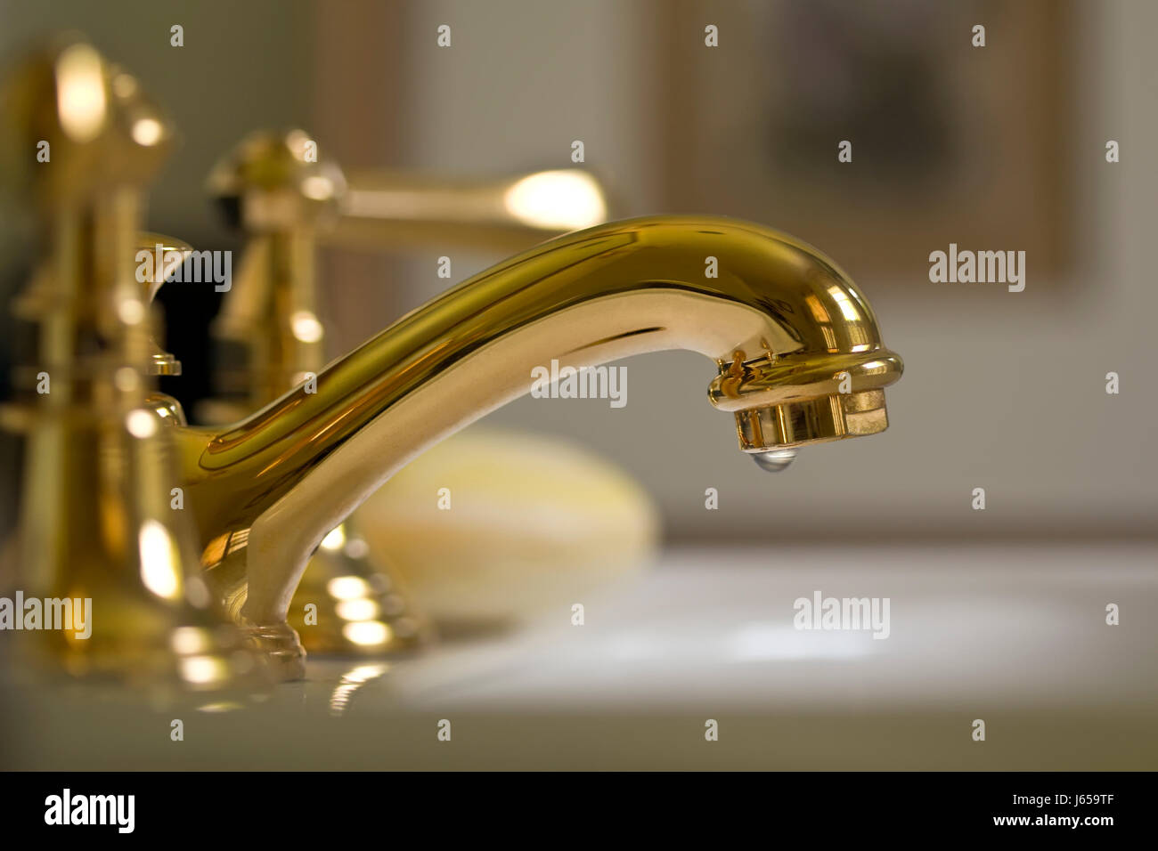 Household waste pipe hi-res stock photography and images - Alamy