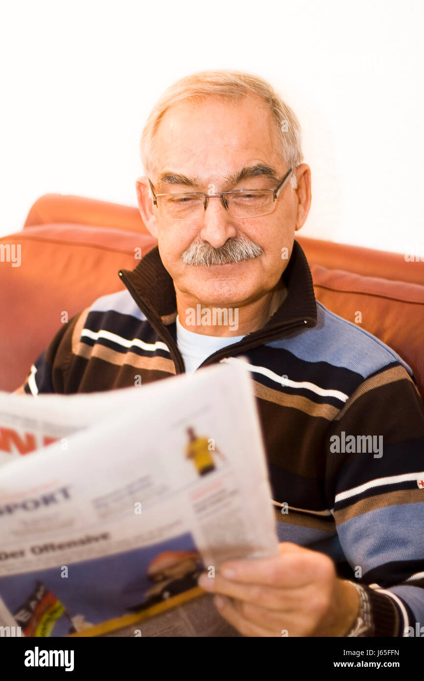 Old newspaper scan hi-res stock photography and images - Alamy