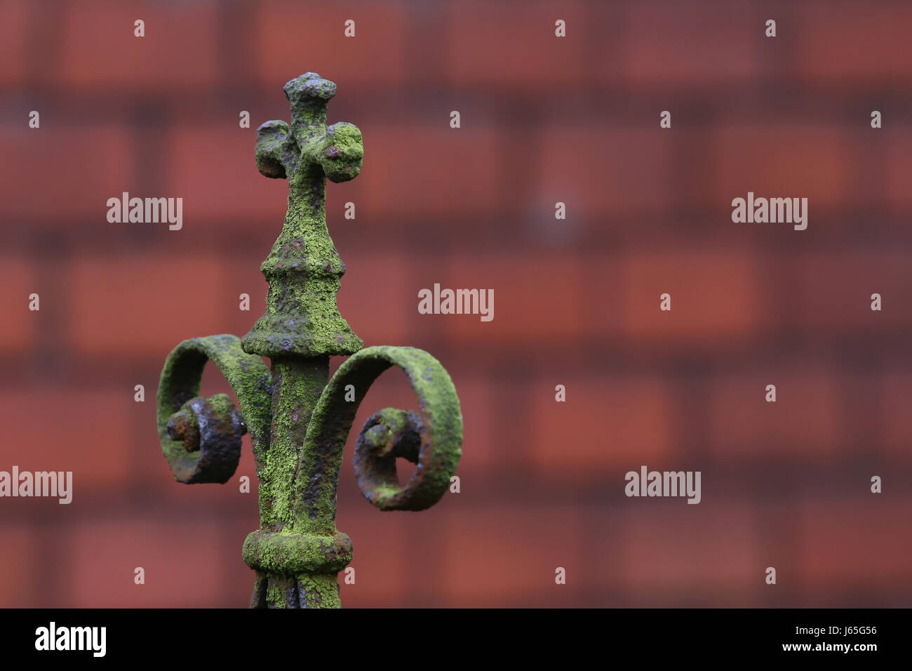 green wall fence verdigris red old green time wall cemetery mourning ...